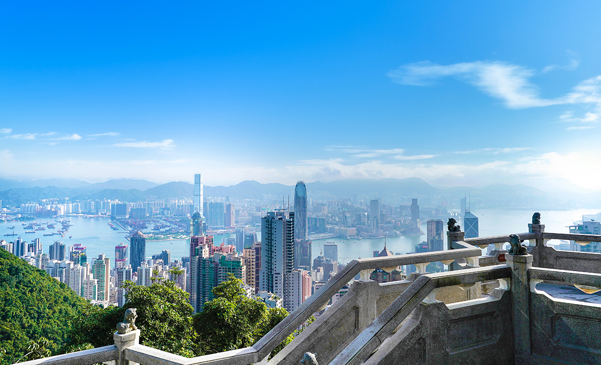 Breathtaking views and friendly challenges: The Peak