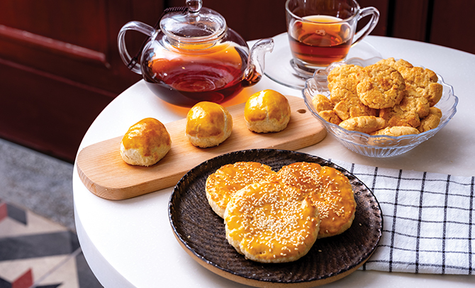 Bake Your Own Vegetarian Hong Kong Pastry